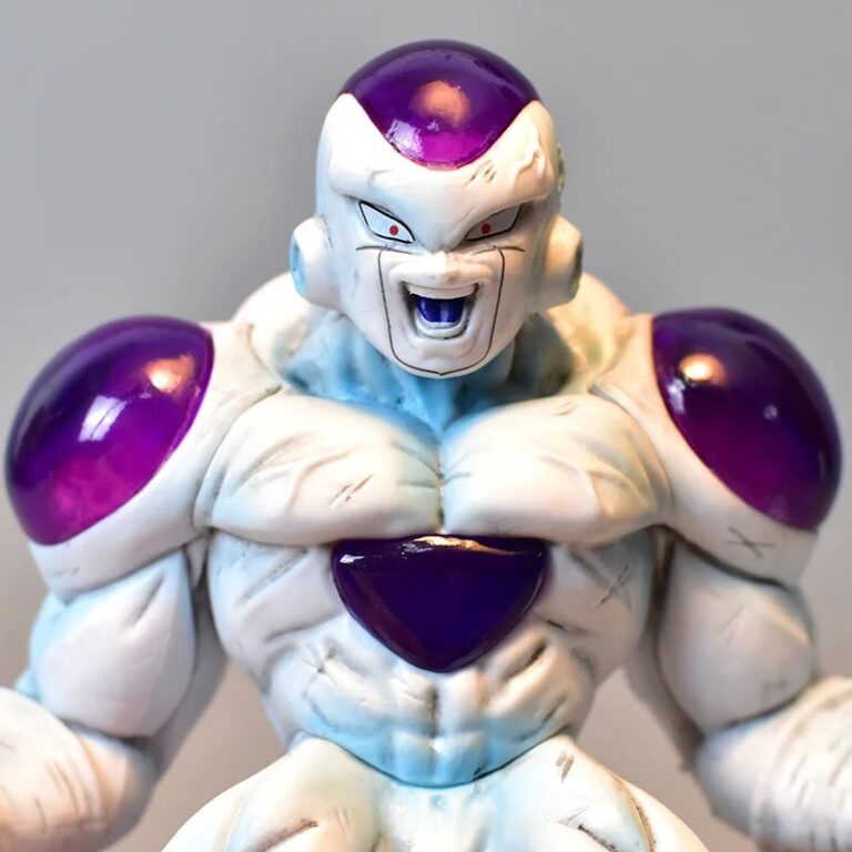 Figurine Freezer Puissance Max • Boutique Dragon Ball